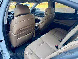 Balts BMW 7 Series 2011 Tallina, ar dzinēja tilpumu 4.40 L un nobraukumu 85 tūkst. km par 13900 €, foto 16 vietnē AUTOMOTO.COM.LV