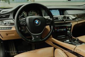 Balts BMW 7 Series 2011 Tallina, ar dzinēja tilpumu 3.00 L un nobraukumu 284 tūkst. km par 12400 €, foto 10 vietnē AUTOMOTO.COM.LV