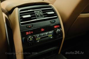 Balts BMW 7 Series 2011 Tallina, ar dzinēja tilpumu 3.00 L un nobraukumu 284 tūkst. km par 12400 €, foto 14 vietnē AUTOMOTO.COM.LV