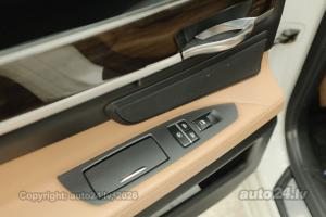Balts BMW 7 Series 2011 Tallina, ar dzinēja tilpumu 3.00 L un nobraukumu 284 tūkst. km par 12400 €, foto 15 vietnē AUTOMOTO.COM.LV