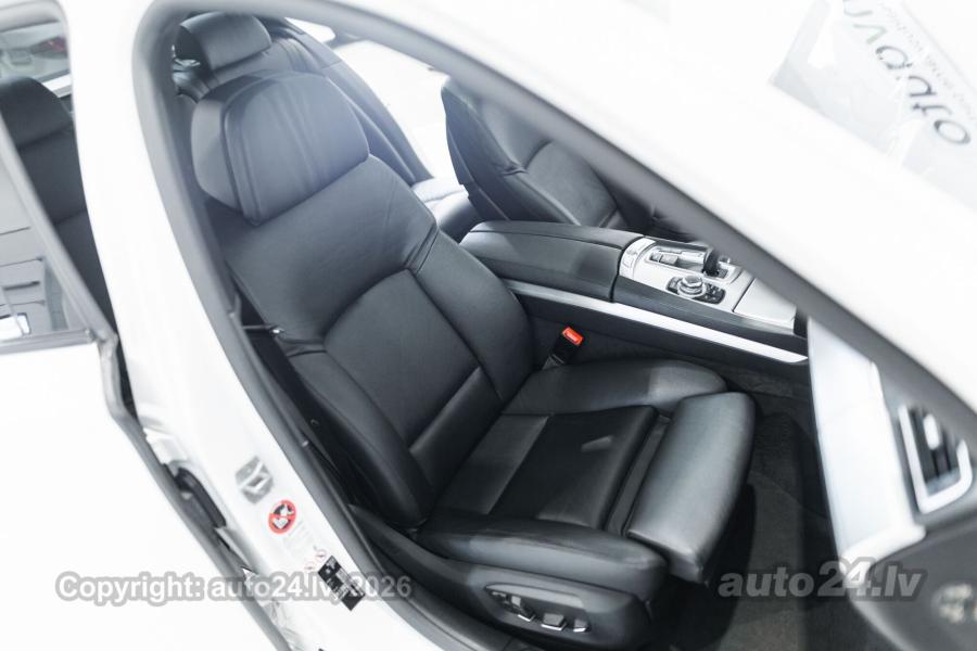 Balts BMW 7 Series 2012 Tallina, ar dzinēja tilpumu 3.00 L un nobraukumu 220 tūkst. km par 13990 €, foto 16 vietnē AUTOMOTO.COM.LV