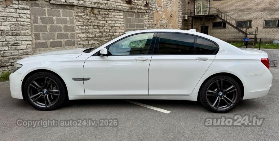 Balts BMW 7 Series 2012 Tallina, ar dzinēja tilpumu 3.00 L un nobraukumu 162 tūkst. km par 5400 €, foto 5 vietnē AUTOMOTO.COM.LV