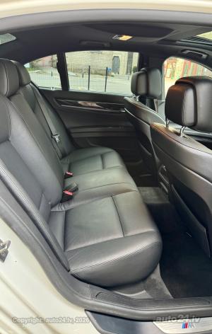 Balts BMW 7 Series 2012 Tallina, ar dzinēja tilpumu 3.00 L un nobraukumu 162 tūkst. km par 5400 €, foto 12 vietnē AUTOMOTO.COM.LV