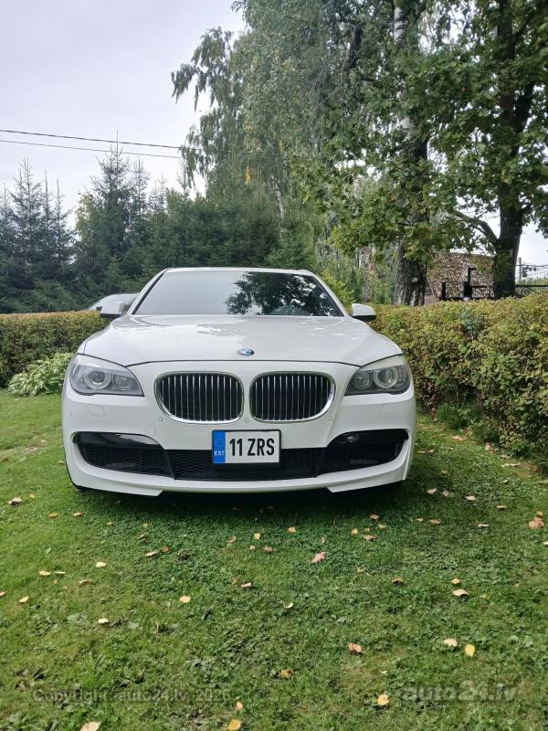 BMW 7 Series 2012 in Narva on AUTOMOTO.COM.LV White BMW 7 Series 2012 in Narva, with an engine capacity of 3.00 L and mileage of 160 thousand km for 12999 €, photo 6 on AUTOMOTO.COM.LV