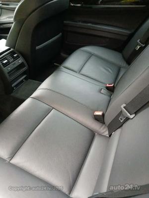 Balts BMW 7 Series 2012 Narva, ar dzinēja tilpumu 3.00 L un nobraukumu 160 tūkst. km par 12999 €, foto 9 vietnē AUTOMOTO.COM.LV
