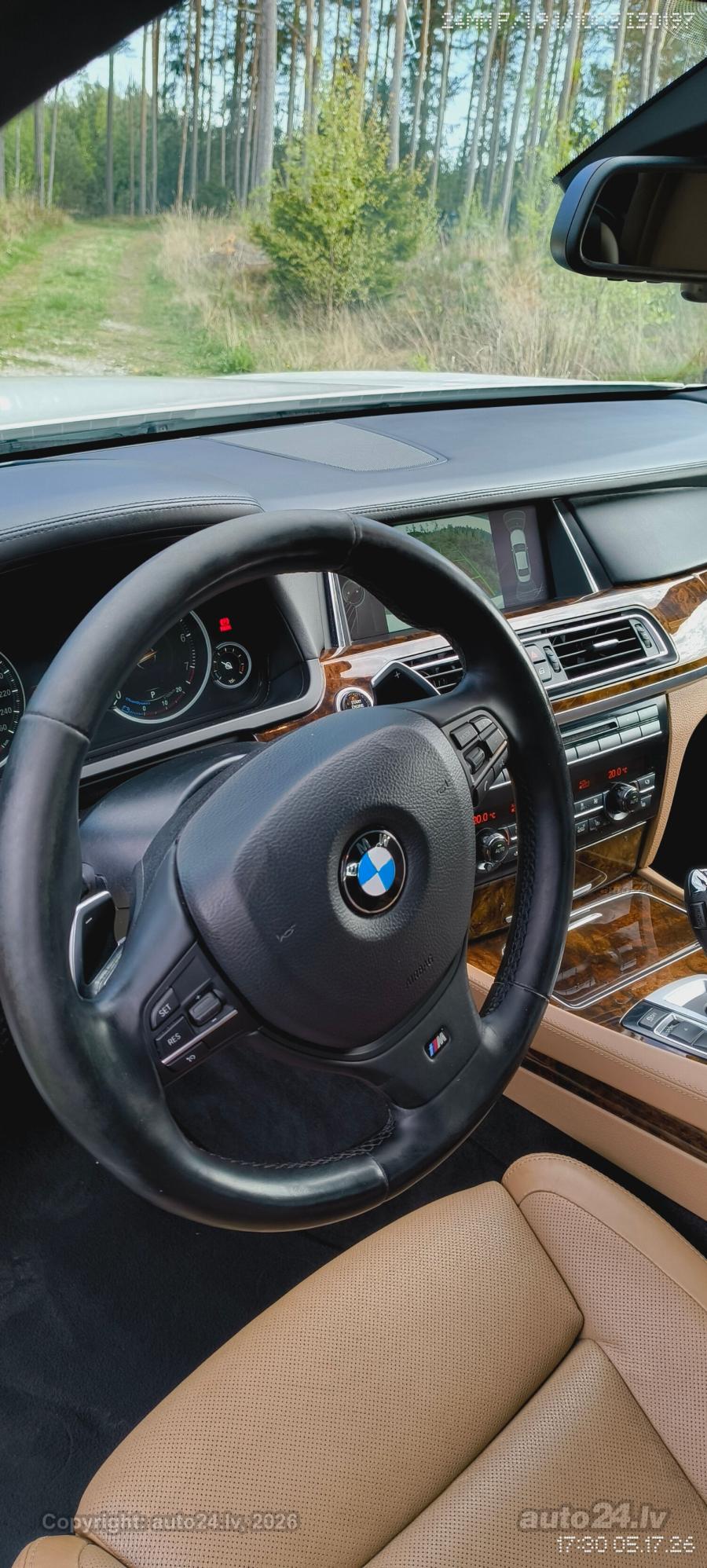 Balts BMW 7 Series 2014 Tallina, ar dzinēja tilpumu 4.40 L un nobraukumu 215 tūkst. km par 19800 €, foto 21 vietnē AUTOMOTO.COM.LV