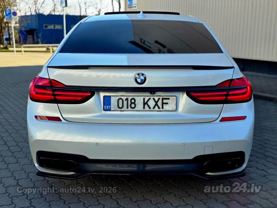 White BMW 7 Series 2016 in Tallinn, with an engine capacity of 3.00 L and mileage of 288 thousand km for 24990 €, photo 6 on AUTOMOTO.COM.LV