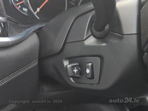 Balts BMW 7 Series 2016 Tallina, ar dzinēja tilpumu 3.00 L un nobraukumu 289 tūkst. km par 23990 €, foto 12 vietnē AUTOMOTO.COM.LV