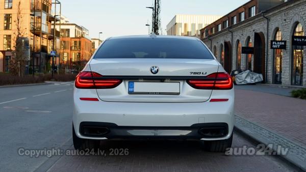 White BMW 7 Series 2016 in Tallinn, with an engine capacity of 4.40 L and mileage of 180 thousand km for 32700 €, photo 8 on AUTOMOTO.COM.LV