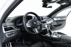 White BMW 7 Series 2020 in Tallinn, with an engine capacity of 3.00 L and mileage of 112 thousand km for 50990 €, photo 14 on AUTOMOTO.COM.LV
