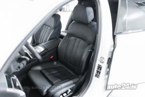 White BMW 7 Series 2020 in Tallinn, with an engine capacity of 3.00 L and mileage of 112 thousand km for 50990 €, photo 15 on AUTOMOTO.COM.LV