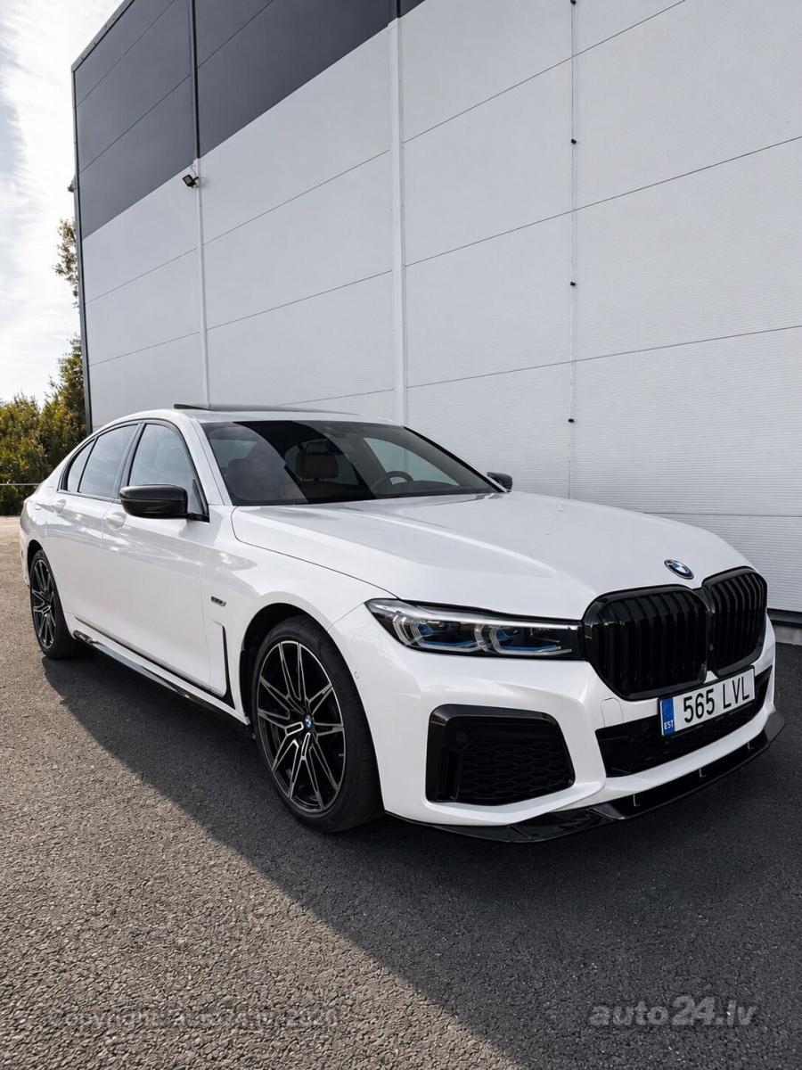 White BMW 7 Series 2021 in Tallinn, with an engine capacity of 3.00 L and mileage of 108 thousand km for 41500 €, photo 7 on AUTOMOTO.COM.LV