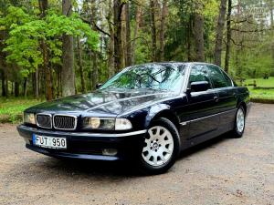 Blue BMW 725 1996 in Kaunas, with an engine capacity of 2.50 L and mileage of 370 thousand km for 1990 €, photo 9 on AUTOMOTO.COM.LV