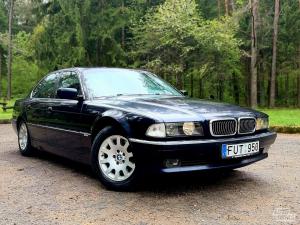 Blue BMW 725 1996 in Kaunas, with an engine capacity of 2.50 L and mileage of 370 thousand km for 1990 €, photo  on AUTOMOTO.COM.LV