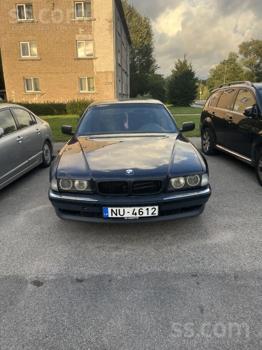 Zils BMW 725 1996 Liepāja, ar dzinēja tilpumu 2.50 L un nobraukumu 470 tūkst. km par 2000 €, foto 6 vietnē AUTOMOTO.COM.LV