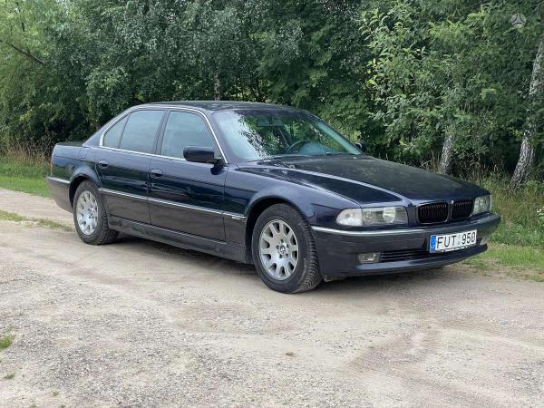 Blue BMW 725 1997 in Vilnius, with an engine capacity of 2.50 L and mileage of 365 thousand km for 1500 €, photo 1 on AUTOMOTO.COM.LV