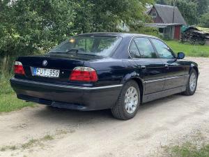Zils BMW 725 1997 Viļņa, ar dzinēja tilpumu 2.50 L un nobraukumu 365 tūkst. km par 1500 €, foto 6 vietnē AUTOMOTO.COM.LV