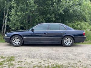 Zils BMW 725 1997 Viļņa, ar dzinēja tilpumu 2.50 L un nobraukumu 365 tūkst. km par 1500 €, foto 9 vietnē AUTOMOTO.COM.LV