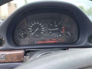 Zils BMW 725 1997 Viļņa, ar dzinēja tilpumu 2.50 L un nobraukumu 365 tūkst. km par 1500 €, foto 35 vietnē AUTOMOTO.COM.LV