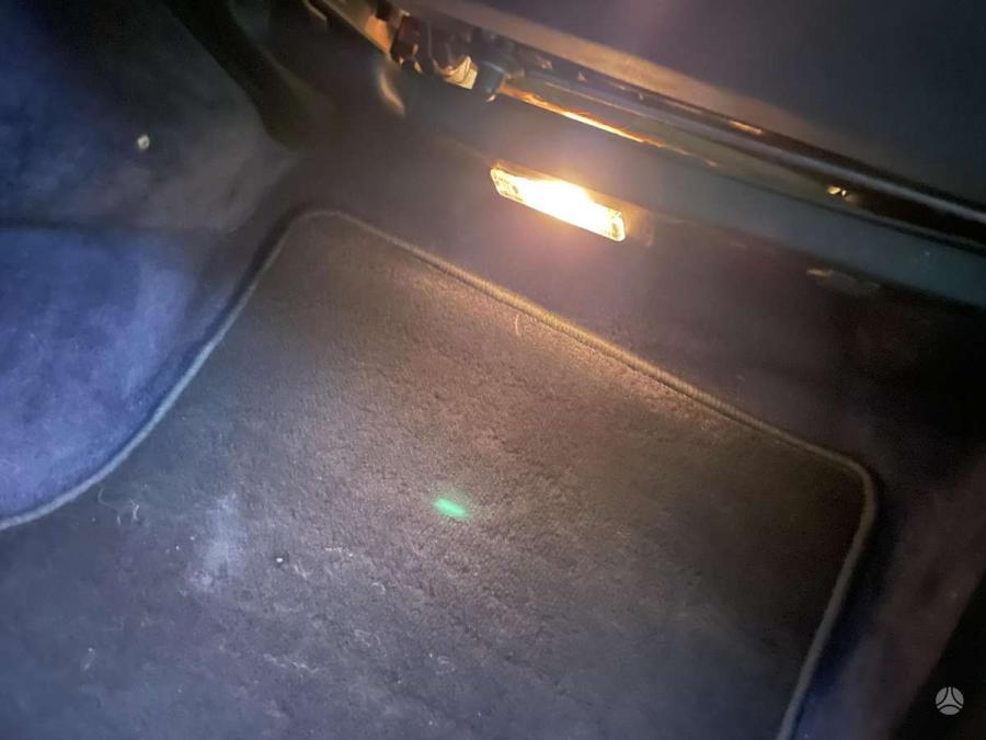 Zils BMW 725 1997 Viļņa, ar dzinēja tilpumu 2.50 L un nobraukumu 365 tūkst. km par 1500 €, foto 41 vietnē AUTOMOTO.COM.LV