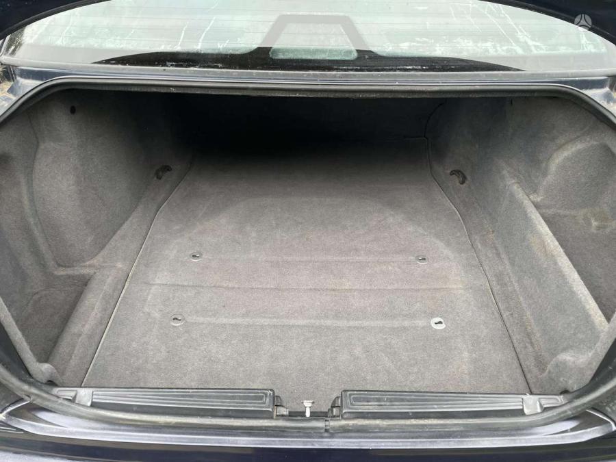 Zils BMW 725 1997 Viļņa, ar dzinēja tilpumu 2.50 L un nobraukumu 365 tūkst. km par 1500 €, foto 42 vietnē AUTOMOTO.COM.LV