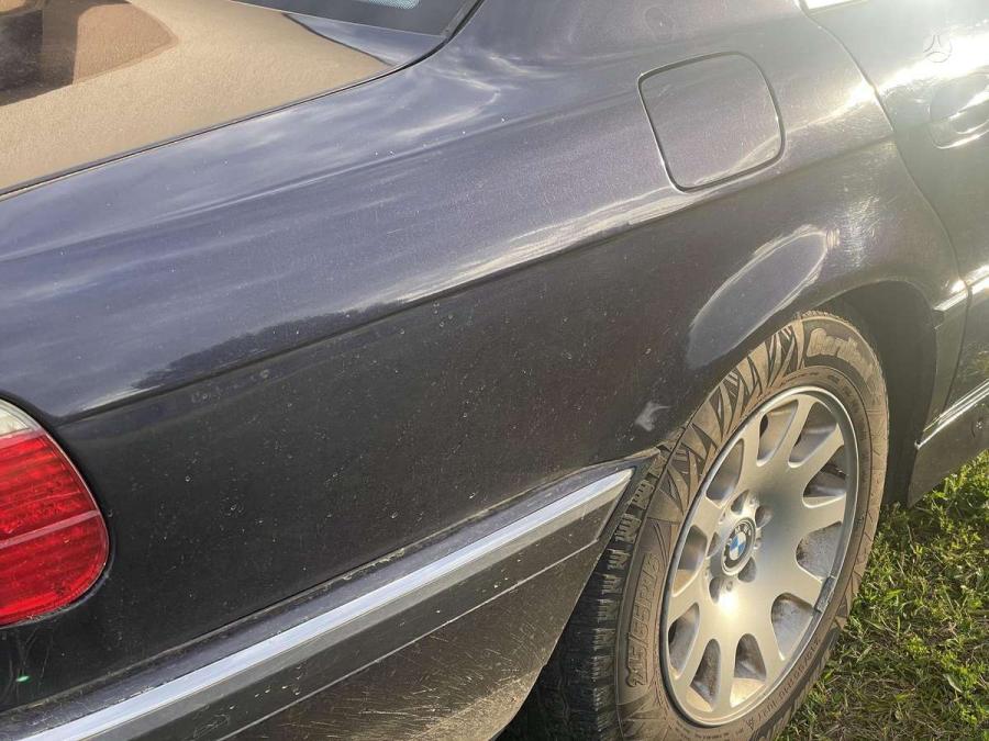Zils BMW 725 1997 Viļņa, ar dzinēja tilpumu 2.50 L un nobraukumu 365 tūkst. km par 1500 €, foto 48 vietnē AUTOMOTO.COM.LV