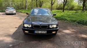 Black BMW 728 1996 in Riga, with an engine capacity of 2.80 L and mileage of 0 thousand km for 4199 €, photo 9 on AUTOMOTO.COM.LV