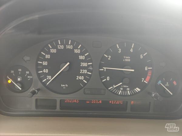 Melns BMW 728 2000 Klaipėda, ar dzinēja tilpumu 2.80 L un nobraukumu 252 tūkst. km par 5200 €, foto 10 vietnē AUTOMOTO.COM.LV