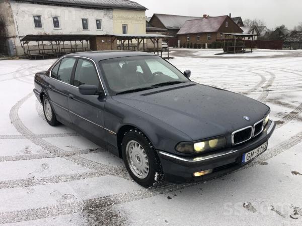 Blue BMW 728 1996 in Kraslava, with an engine capacity of 2.80 L and mileage of 0 thousand km for 5500 €, photo 4 on AUTOMOTO.COM.LV