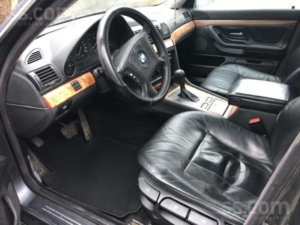 Zils BMW 728 1996 Krāslava, ar dzinēja tilpumu 2.80 L un nobraukumu 0 tūkst. km par 5000 €, foto 4 vietnē AUTOMOTO.COM.LV