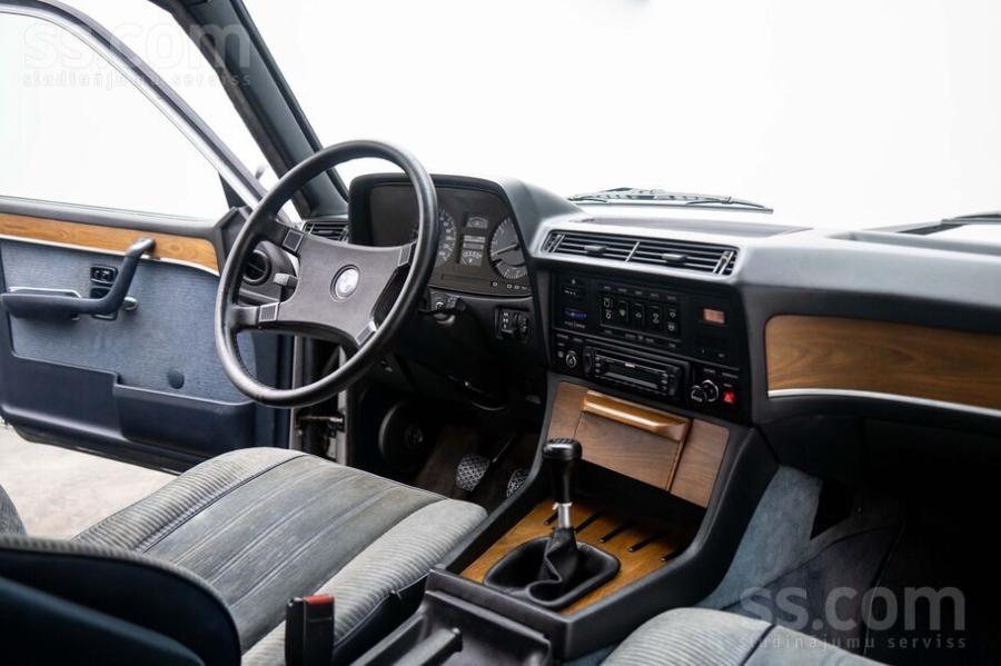 Pelēks BMW 728 1982 Tallina, ar dzinēja tilpumu 2.80 L un nobraukumu 160 tūkst. km par 10999 €, foto 12 vietnē AUTOMOTO.COM.LV