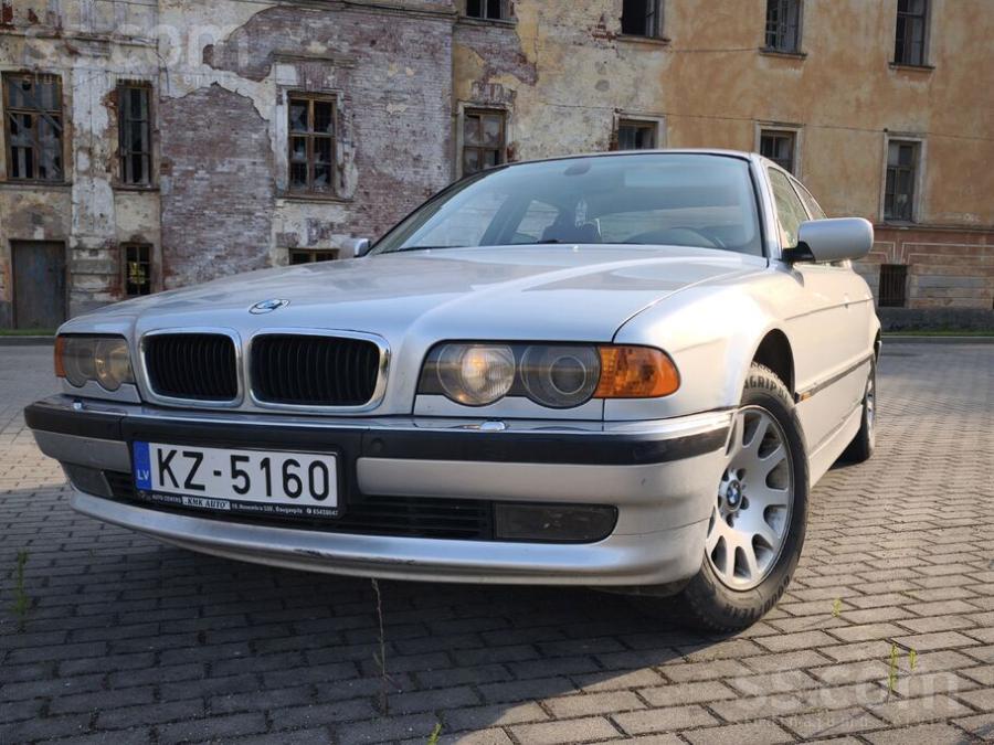 Grey BMW 728 2000 in Daugavpils, with an engine capacity of 2.80 L and mileage of 290 thousand km for 3500 €, photo 1 on AUTOMOTO.COM.LV
