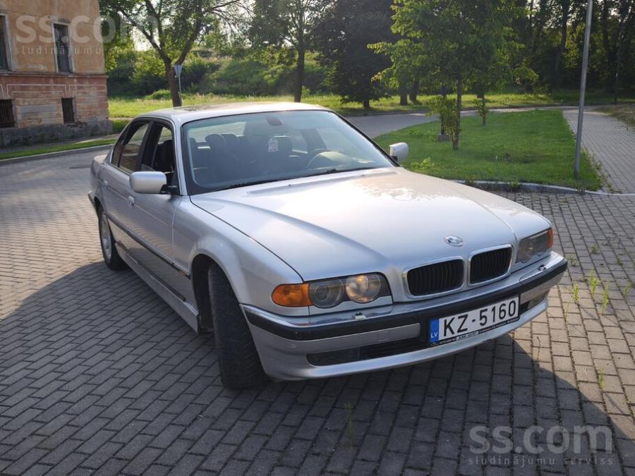 Grey BMW 728 2000 in Daugavpils, with an engine capacity of 2.80 L and mileage of 290 thousand km for 3500 €, photo 4 on AUTOMOTO.COM.LV