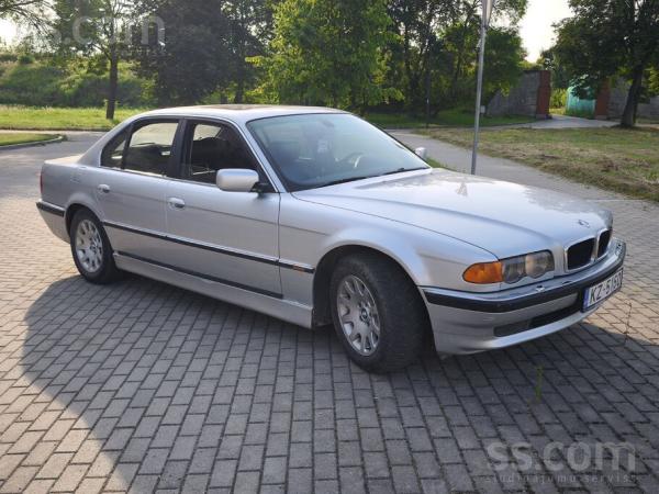 Серый БМВ 728 2000 в Даугавпилс, объемом двигателя 2.80 л и пробегом 290 тыс. км за 3500 €, фото 4 на AUTOMOTO.COM.LV