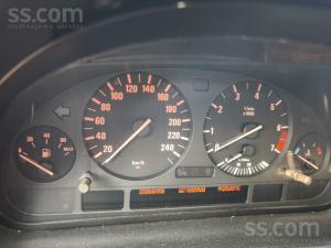 Grey BMW 728 2000 in Daugavpils, with an engine capacity of 2.80 L and mileage of 290 thousand km for 3500 €, photo 18 on AUTOMOTO.COM.LV