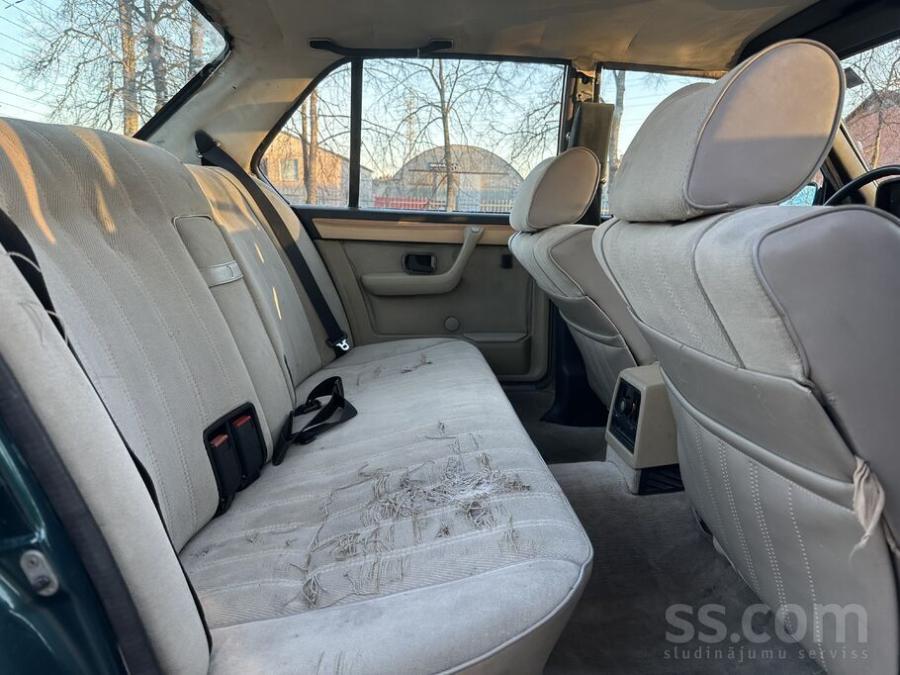 BMW 728 1981 Tukums, ar dzinēja tilpumu 2.80 L un nobraukumu 130 tūkst. km par 4500 €, foto 15 vietnē AUTOMOTO.COM.LV