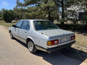 BMW 728 1986 in Lazdijai, with an engine capacity of 2.80 L and mileage of 194 thousand km for 7200 €, photo 6 on AUTOMOTO.COM.LV