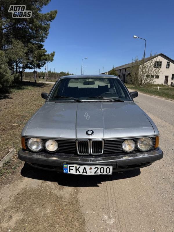BMW 728 1986 in Lazdijai, with an engine capacity of 2.80 L and mileage of 194 thousand km for 7200 €, photo 8 on AUTOMOTO.COM.LV