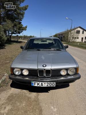 BMW 728 1986 in Lazdijai, with an engine capacity of 2.80 L and mileage of 194 thousand km for 7200 €, photo 9 on AUTOMOTO.COM.LV