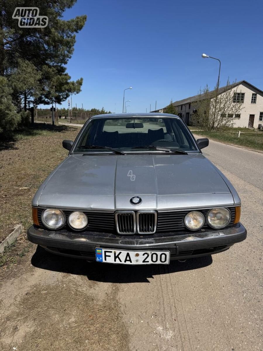 BMW 728 1986 in Lazdijai, with an engine capacity of 2.80 L and mileage of 194 thousand km for 7200 €, photo 9 on AUTOMOTO.COM.LV