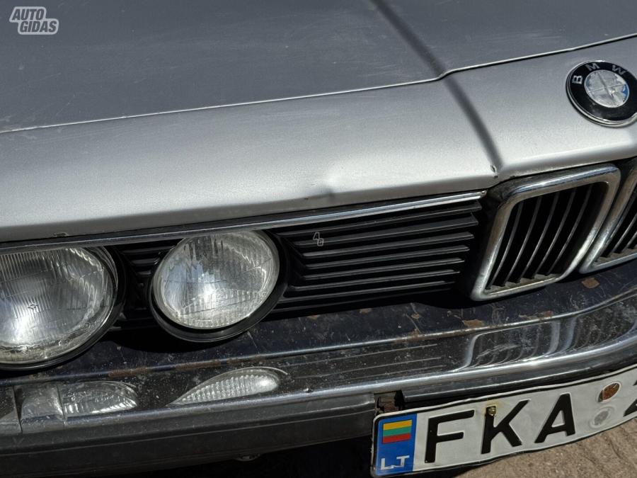 BMW 728 1986 in Lazdijai, with an engine capacity of 2.80 L and mileage of 194 thousand km for 7200 €, photo 23 on AUTOMOTO.COM.LV