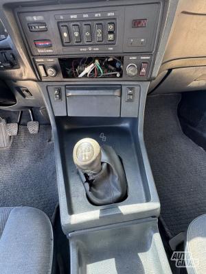 BMW 728 1986 in Lazdijai, with an engine capacity of 2.80 L and mileage of 194 thousand km for 7200 €, photo 25 on AUTOMOTO.COM.LV