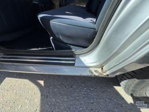 BMW 728 1986 in Lazdijai, with an engine capacity of 2.80 L and mileage of 194 thousand km for 7200 €, photo 27 on AUTOMOTO.COM.LV