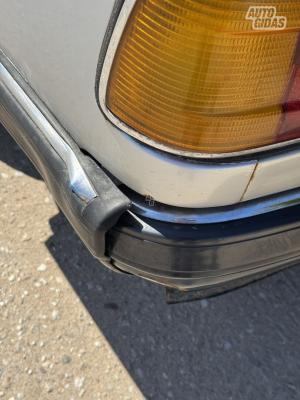 BMW 728 1986 in Lazdijai, with an engine capacity of 2.80 L and mileage of 194 thousand km for 7200 €, photo 28 on AUTOMOTO.COM.LV
