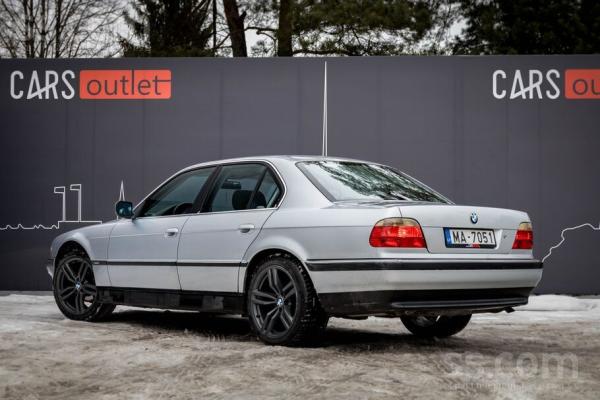 BMW 728 1997 Rīga, ar dzinēja tilpumu 2.80 L un nobraukumu 356 tūkst. km par 4490 €, foto 6 vietnē AUTOMOTO.COM.LV