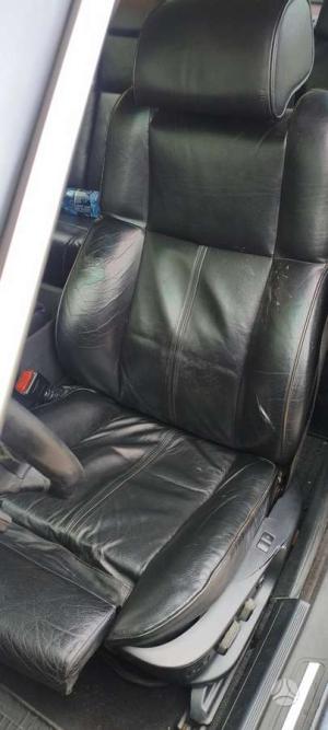 BMW 728 1997 Viļņa, ar dzinēja tilpumu 2.80 L un nobraukumu 370 tūkst. km par 3200 €, foto 4 vietnē AUTOMOTO.COM.LV