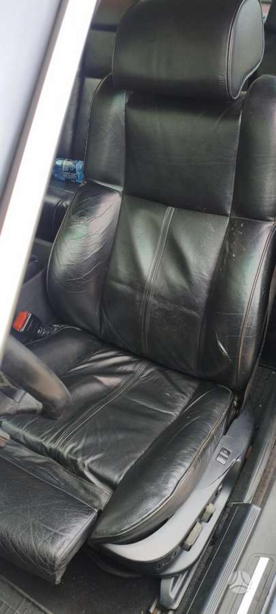 BMW 728 1997 Viļņa, ar dzinēja tilpumu 2.80 L un nobraukumu 370 tūkst. km par 3200 €, foto 4 vietnē AUTOMOTO.COM.LV
