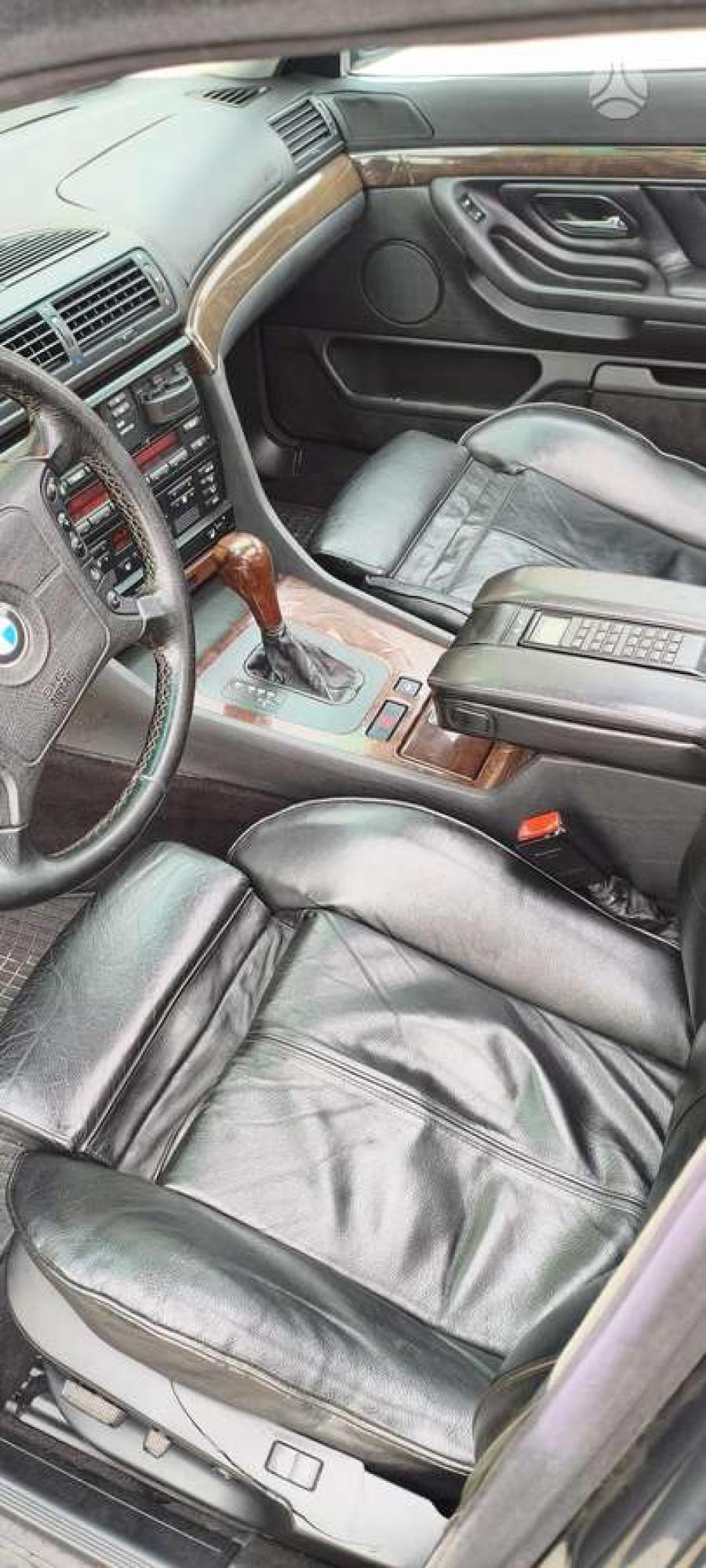 BMW 728 1997 Viļņa, ar dzinēja tilpumu 2.80 L un nobraukumu 370 tūkst. km par 3200 €, foto 5 vietnē AUTOMOTO.COM.LV