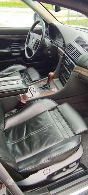 BMW 728 1997 Viļņa, ar dzinēja tilpumu 2.80 L un nobraukumu 370 tūkst. km par 3200 €, foto 20 vietnē AUTOMOTO.COM.LV