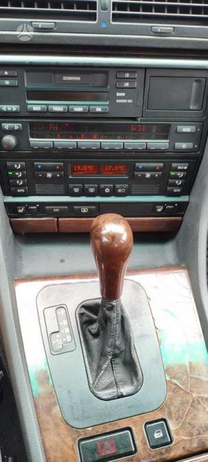 BMW 728 1997 Viļņa, ar dzinēja tilpumu 2.80 L un nobraukumu 370 tūkst. km par 3200 €, foto 28 vietnē AUTOMOTO.COM.LV
